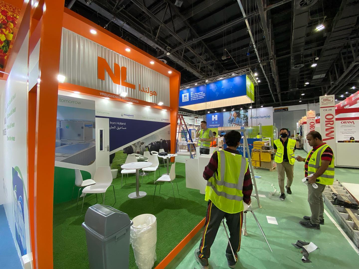 dwtc-13 - orange exhibition management